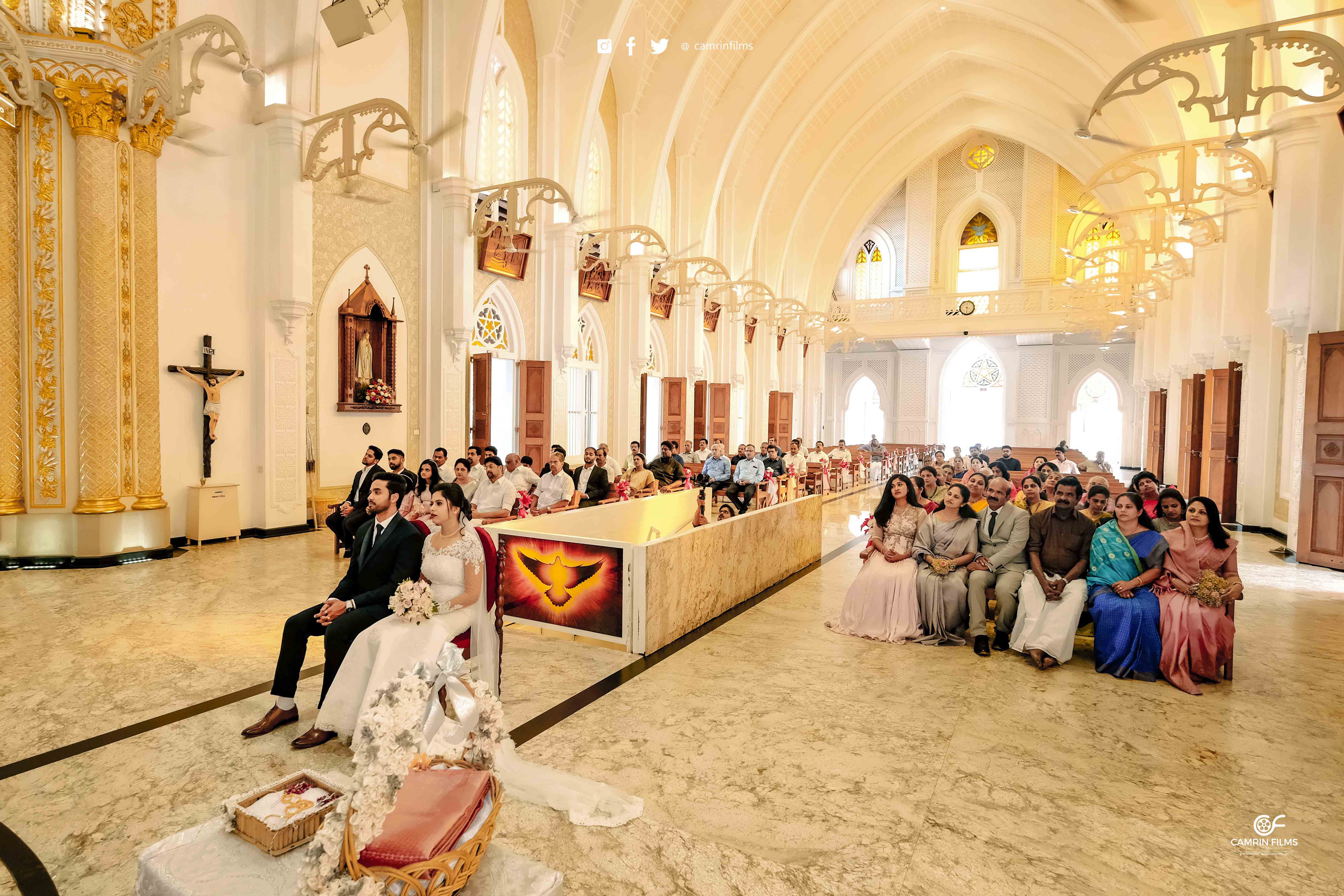 WHY YOU NEED TO HIRE A PROFESSIONAL WEDDING PHOTOGRAPHER? - Camrin Films